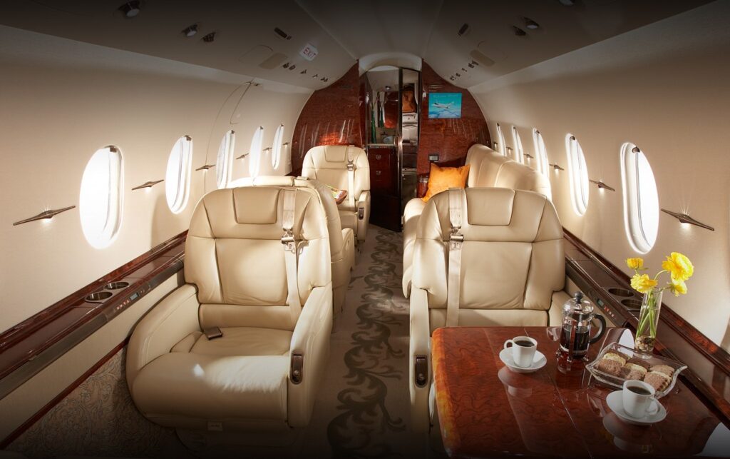 Hawker 4000 Charter - Private Jet Aircraft