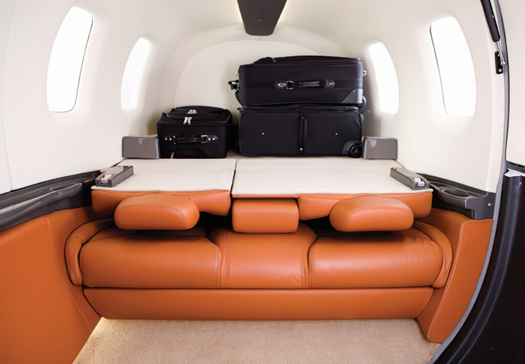 Diamond D-Jet Charter - Private Jet Aircraft
