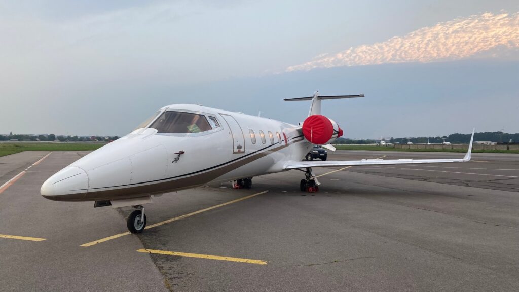 Learjet 31 Charter - Private Jet Rental